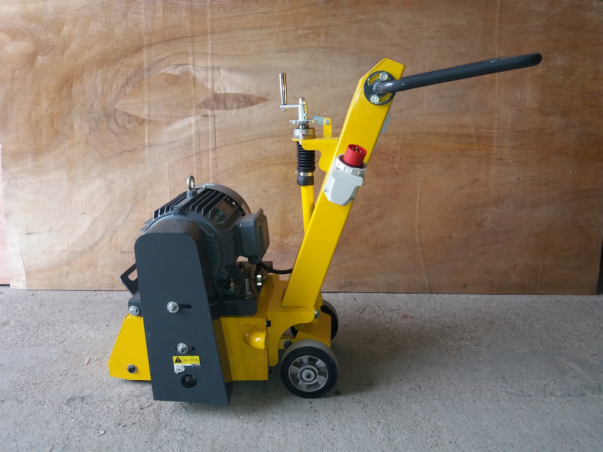 Električna grebalica-freza za beton 7.5kw / 380V -170 kg